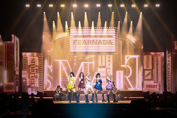 LE SSERAFIM Delights Fans with Special Fan Meeting Performances in Seoul