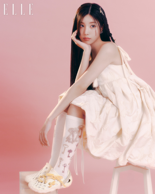 Kwon Eun-bi Stuns with Hot Fashion Looks in Collaboration with Merrell