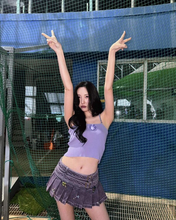 Sunmi's Dazzling Appearance at University Festival Wows Fans