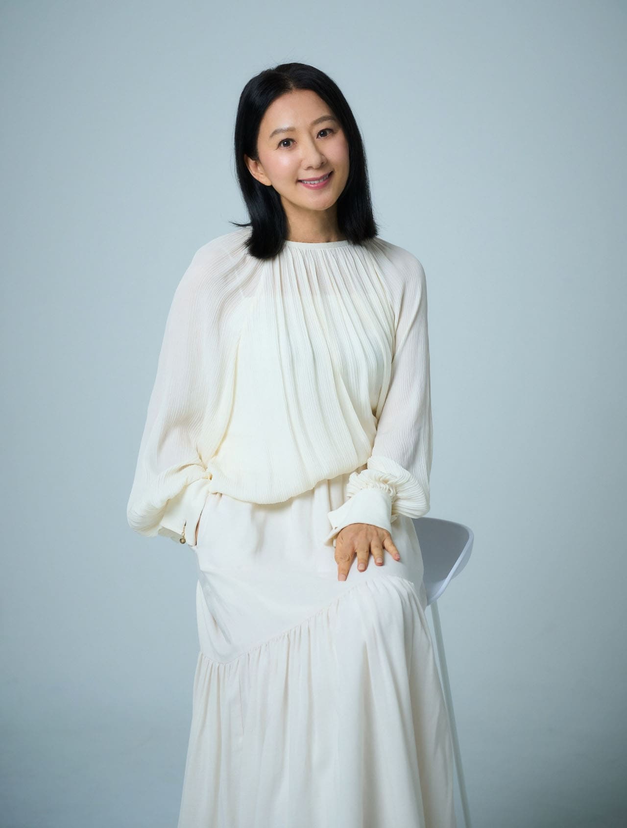 [Interview] 'Dead Man' Kim Hee-ae: "Drawn to a Powerful Character"