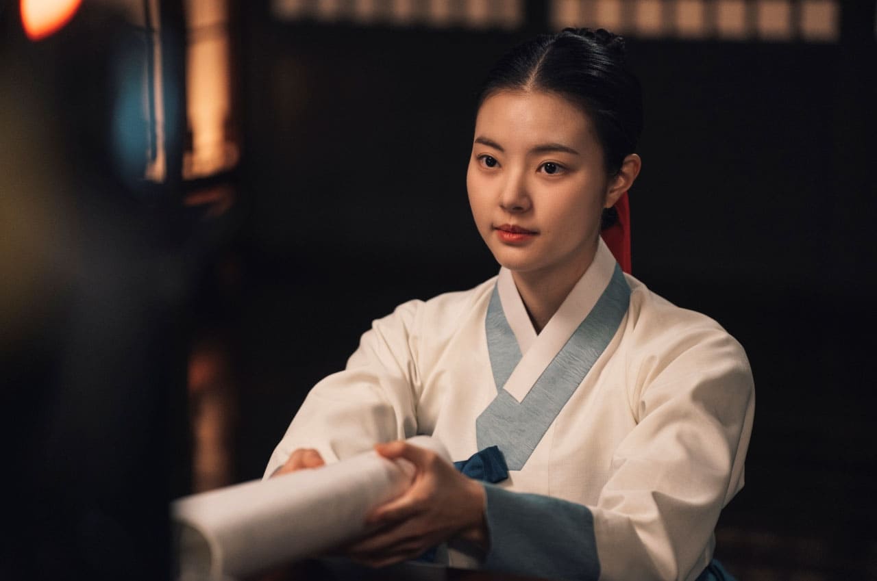 [Interview] Three Years In: Hong Ye-ji's Quick Rise to Leading Actress