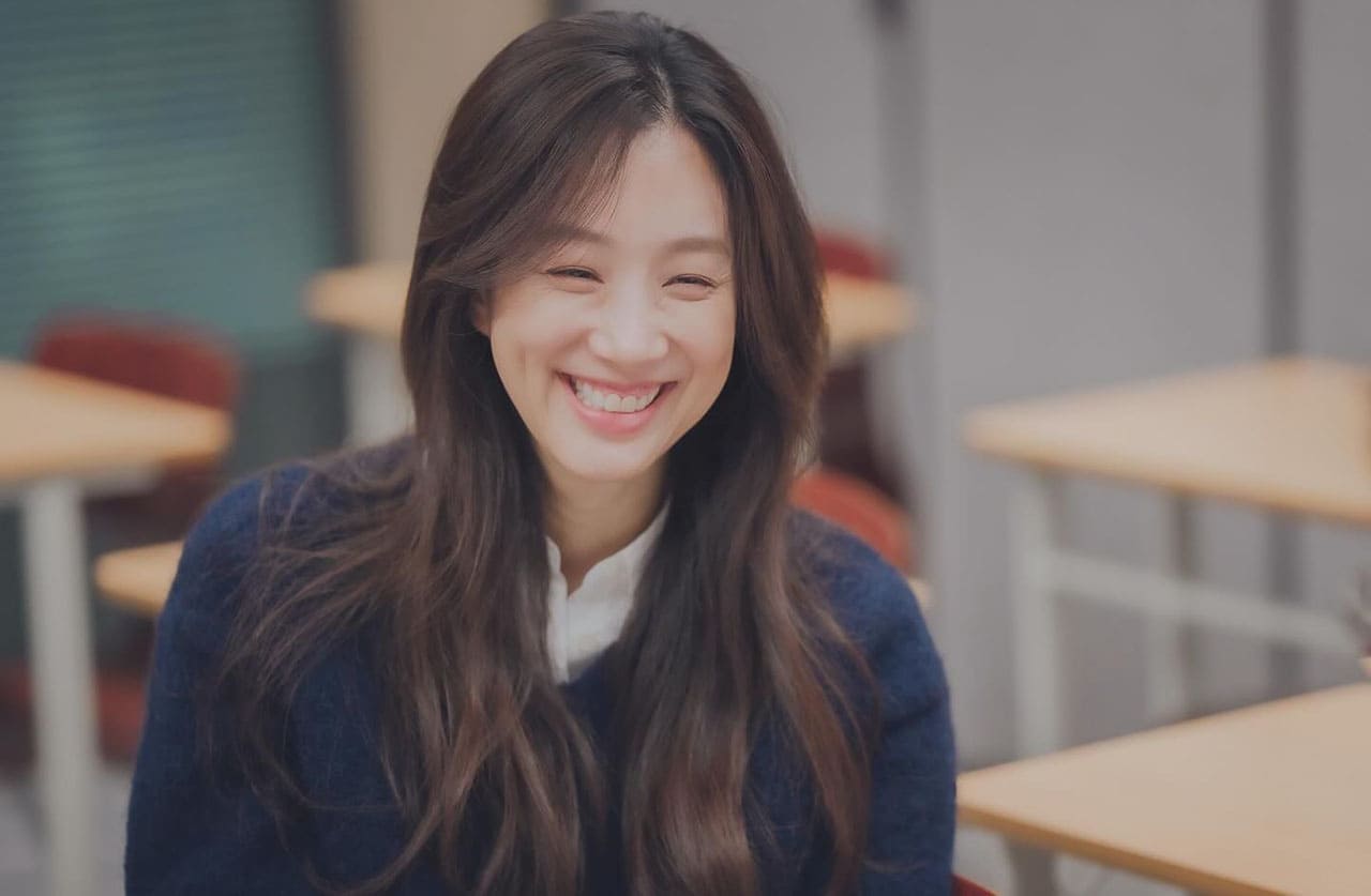 Jung Ryeo-won Expresses Gratitude as 'The Midnight Romance in Hagwon' Ends