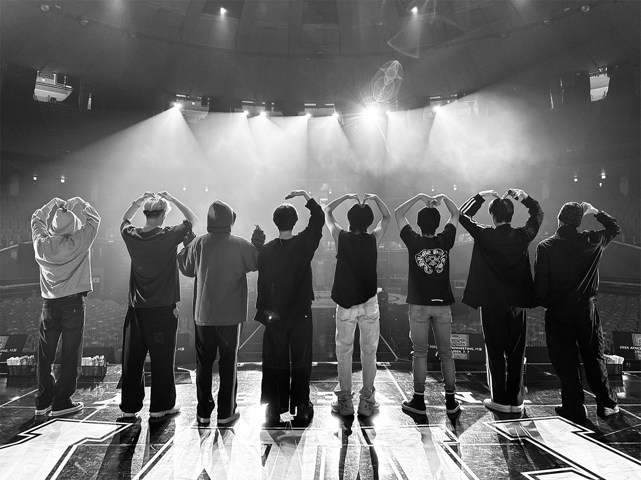 ATEEZ Completes Korean Fan Meeting to Resounding Success