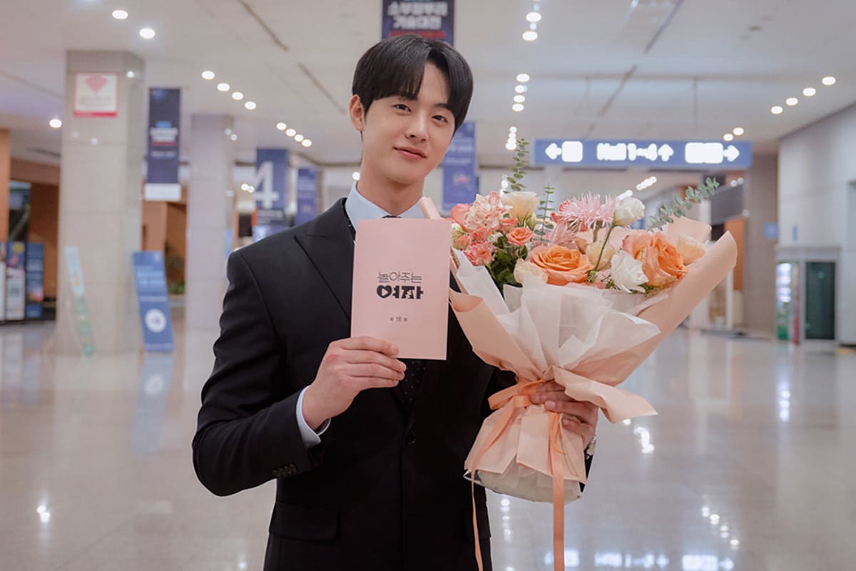 Kim Hyun-jin Proves Himself as the Perfect Younger Boyfriend in 'My ...