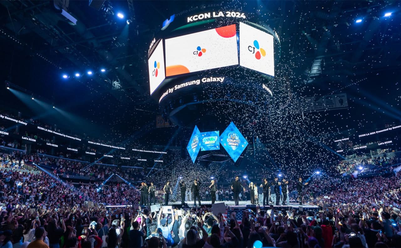"Oppa" Echoes Across America: ‘KCON LA 2024’ Receives Glowing International Praise