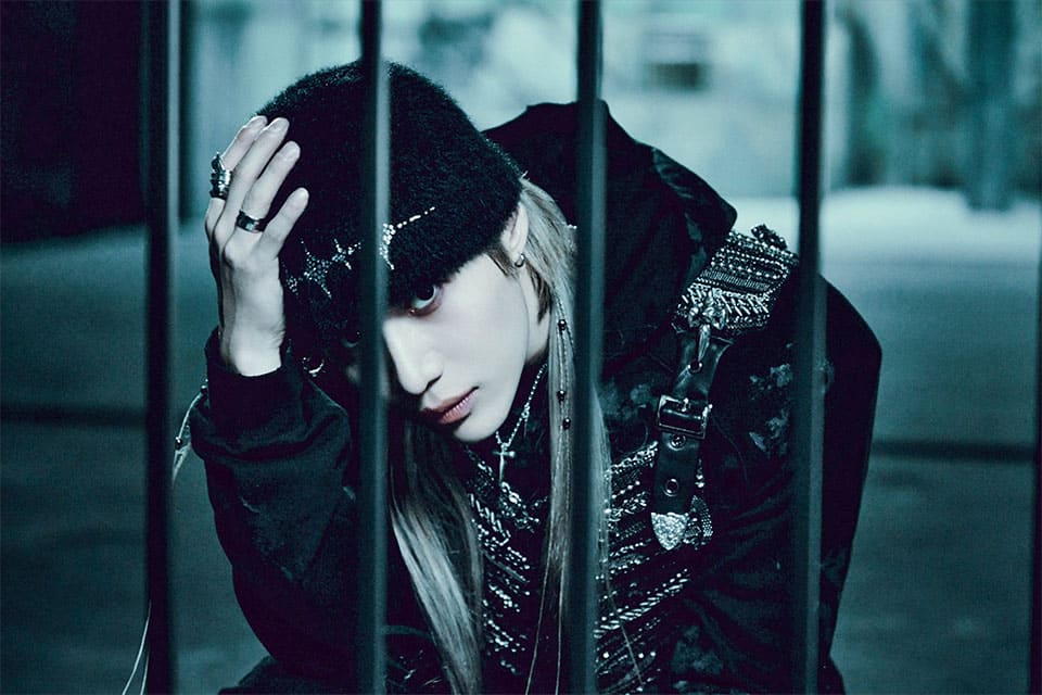 Taemin Teases ‘ETERNAL’ with Three Captivating Concept Photos