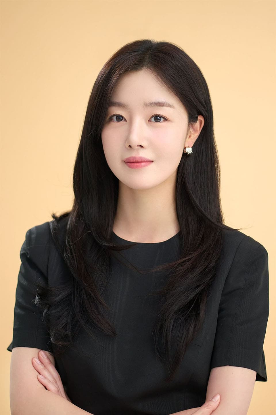 [Interview] 'Pilot' Star Han Sun-hwa: "I Was Greatly Inspired by Jo Jung-suk"