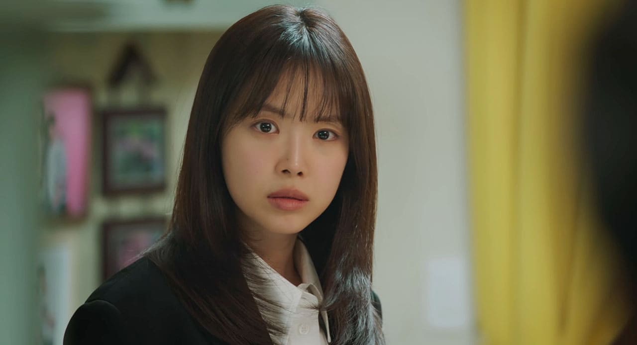 Son Na-eun Shines as Relatable Eldest Daughter in 'Romance in the House'