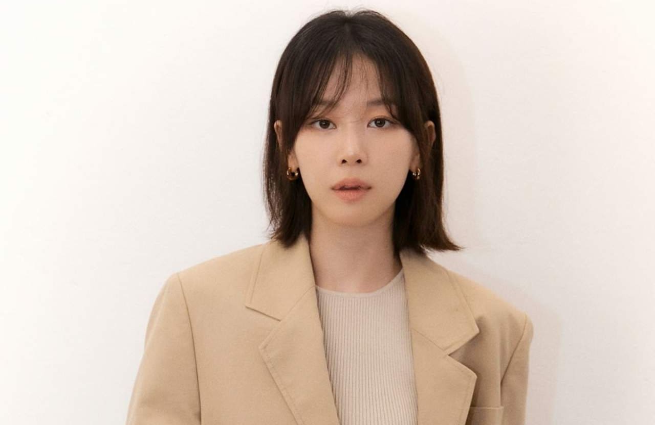 [Interview] Lee Ju-myung on 'Pilot' and Working with Jo Jung-suk: "A ...