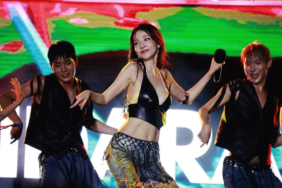 Sandara Park Shines as the 'Waterbomb Goddess' in Singapore