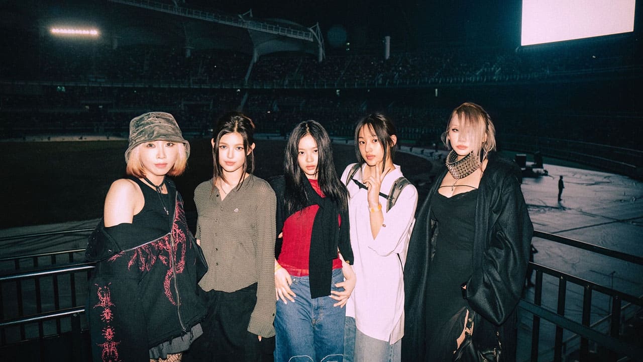 K-Pop Legends 2NE1 Meet NewJeans: CL and Minzy's Iconic Moment