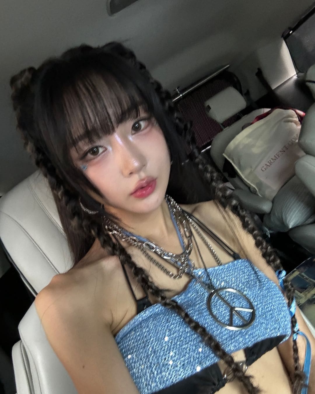 Dal Soobin's Stunning Slim Figure Turns Heads at Festival