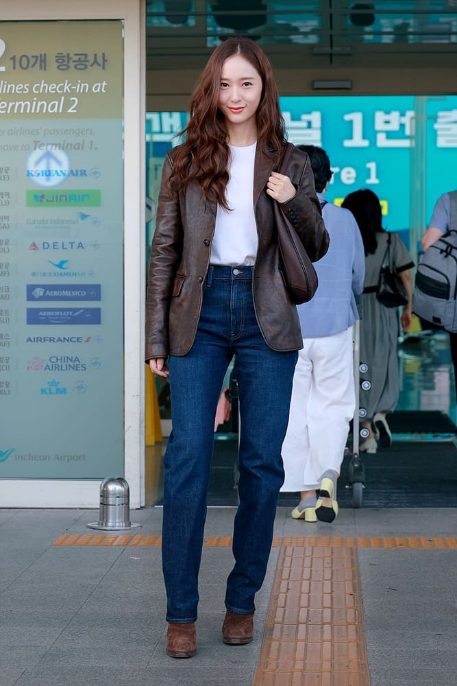 Krystal Fall Fashion on Her Way to New York [Airport Fashion]