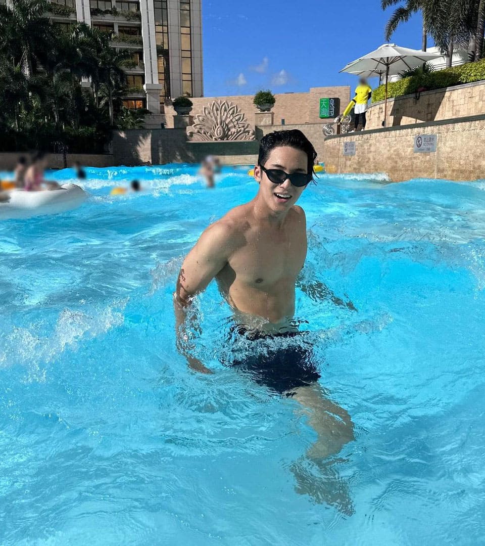 L'Occitane Employee Under Police Investigation for Leaking SEVENTEEN Mingyu’s Photo