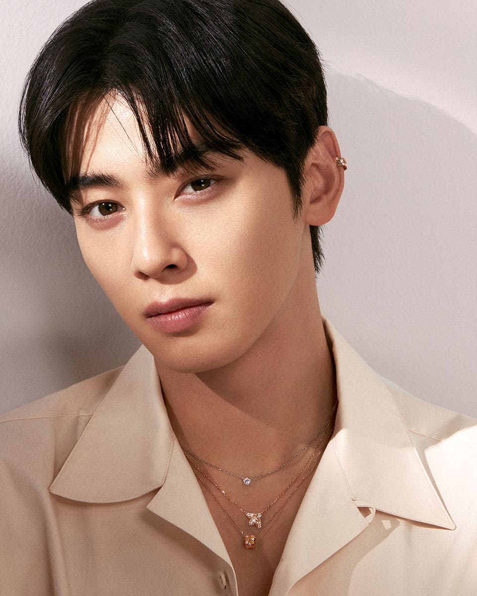 Fall for Cha Eun-woo’s Irresistible Charm [Photoshoot]