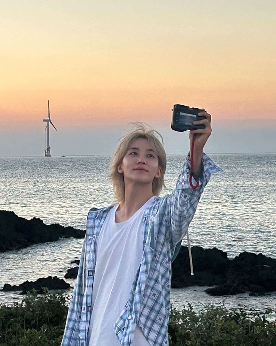 SEVENTEEN Jeonghan Begins Military Service Today: "I’ll Return Safely"