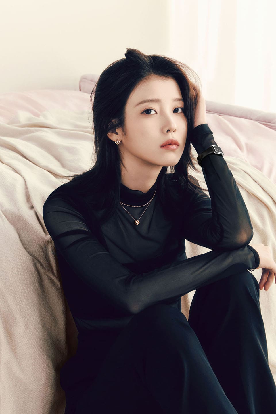 IU’s Gentle Elegance Shines Through [Photoshoot]