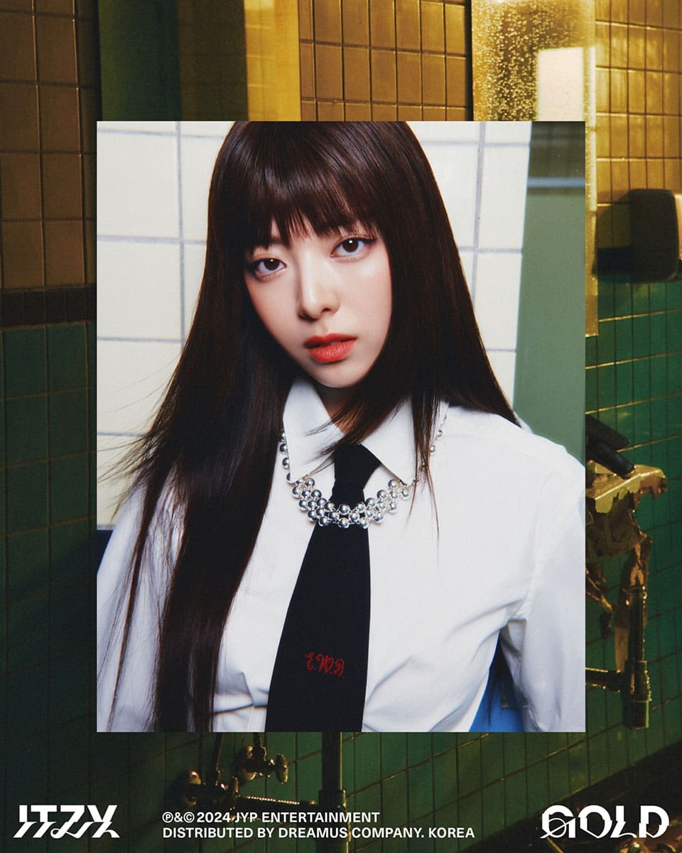 ITZY Unveils Stunning Concept Photos for New Mini Album 'GOLD'