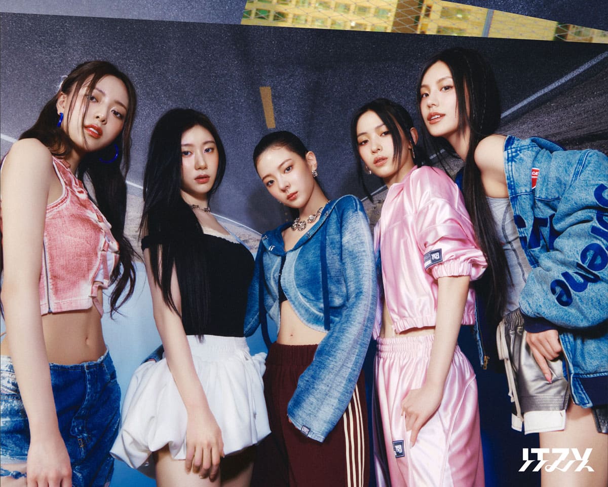 ITZY Unveils Group and Individual Concept Photos for New Album 'GOLD'