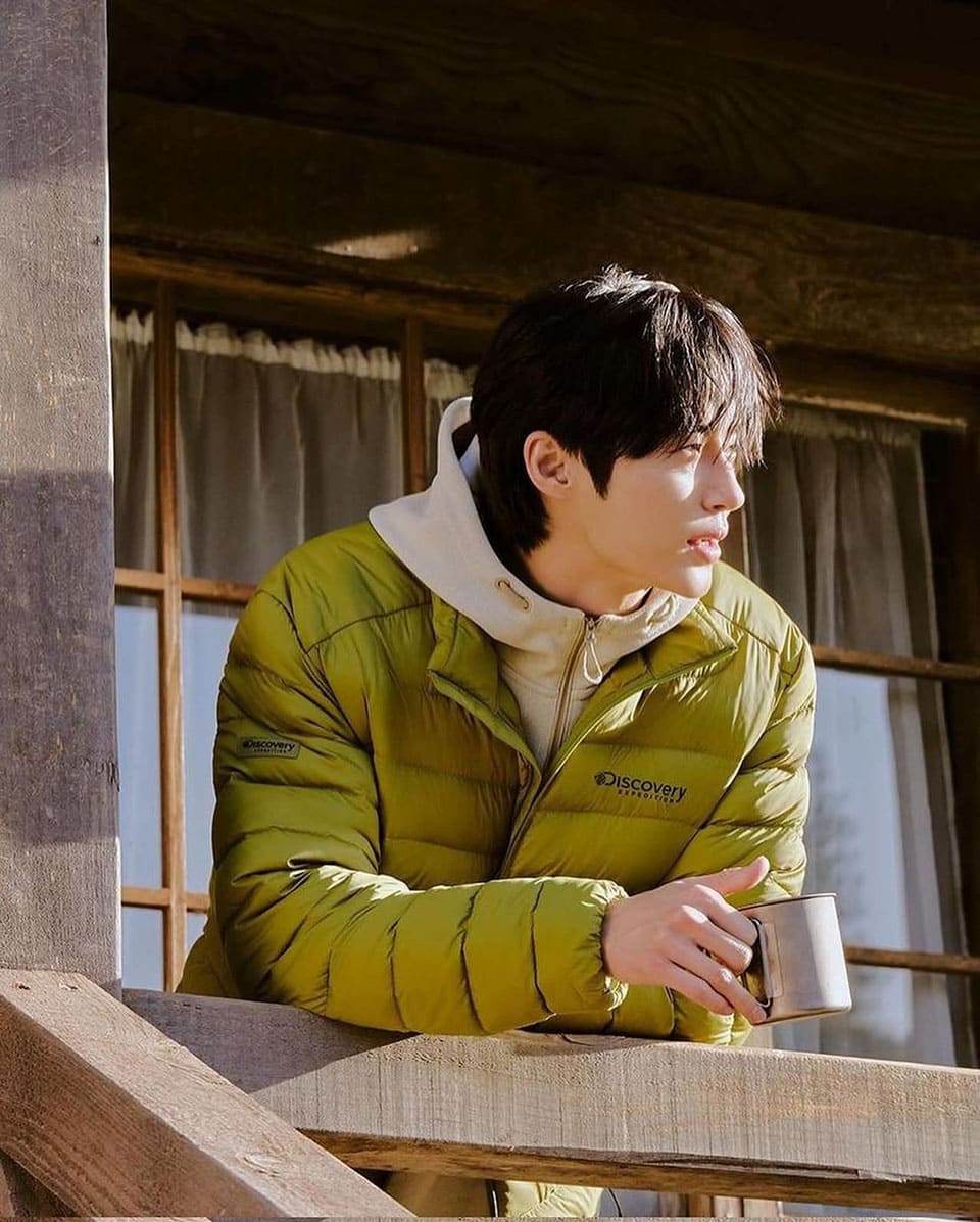 Byun Woo-seok Transforms into a Charismatic Fall Gentleman [Photoshoot]