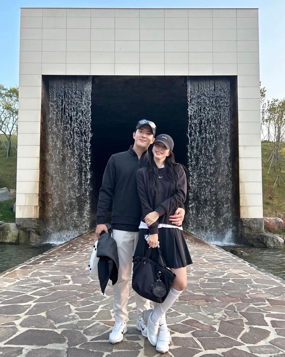 'Eyes Full of Love!' Han Ye-seul ♥ Younger Husband Ryu Sung-jae Share ...