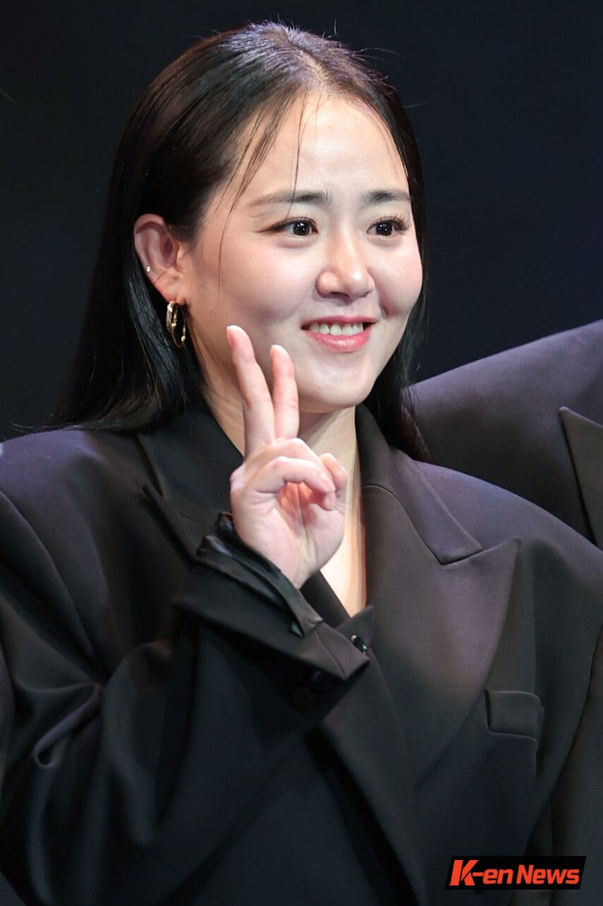 Moon Geun-young Clarifies Health Rumors After Weight Gain: "I'm Completely Healthy"
