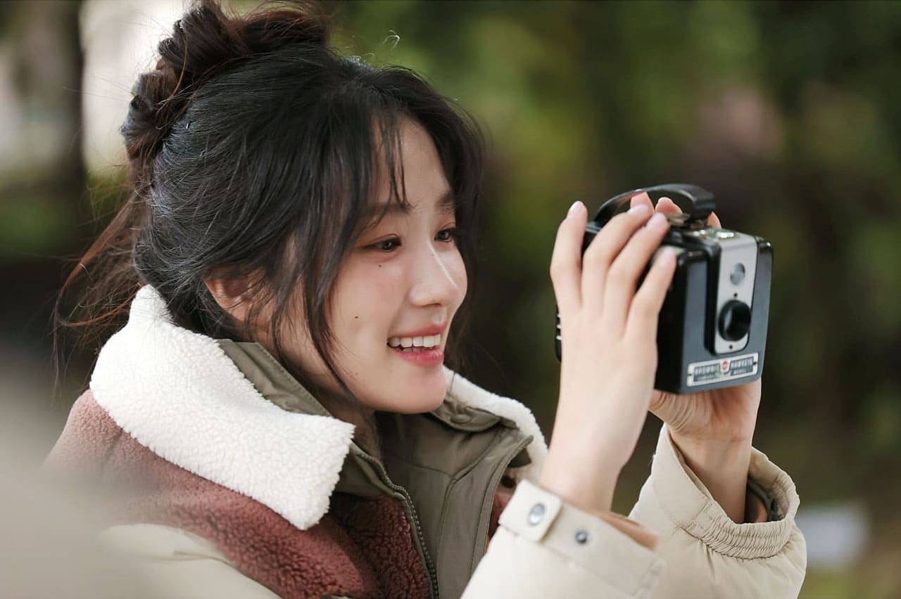 Kim Hye-yoon Captivates Fans with Cozy Winter Photos