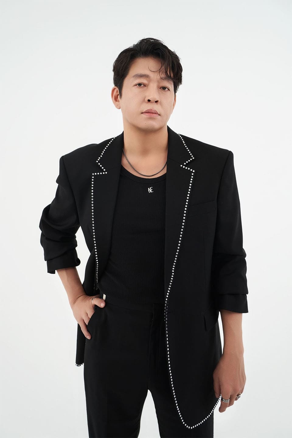 'Seoul Busters' Park Ji-hwan Reflects on 25 Years of Bold Acting [Interview]