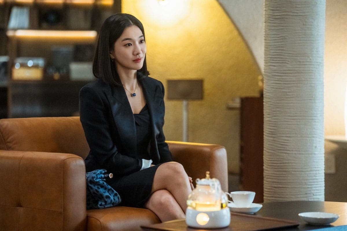 ‘The Trunk’: Jung Yoon-ha Stuns as Gong Yoo’s Ex-Wife, Caught Between Desire and Love
