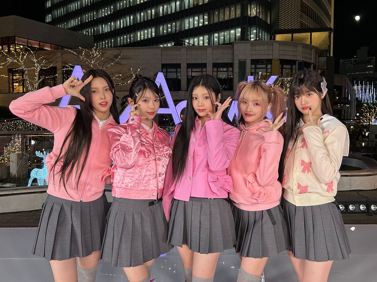 ILLIT Impresses with Diverse Charms on Japan's 'CDTV Live! Live!'