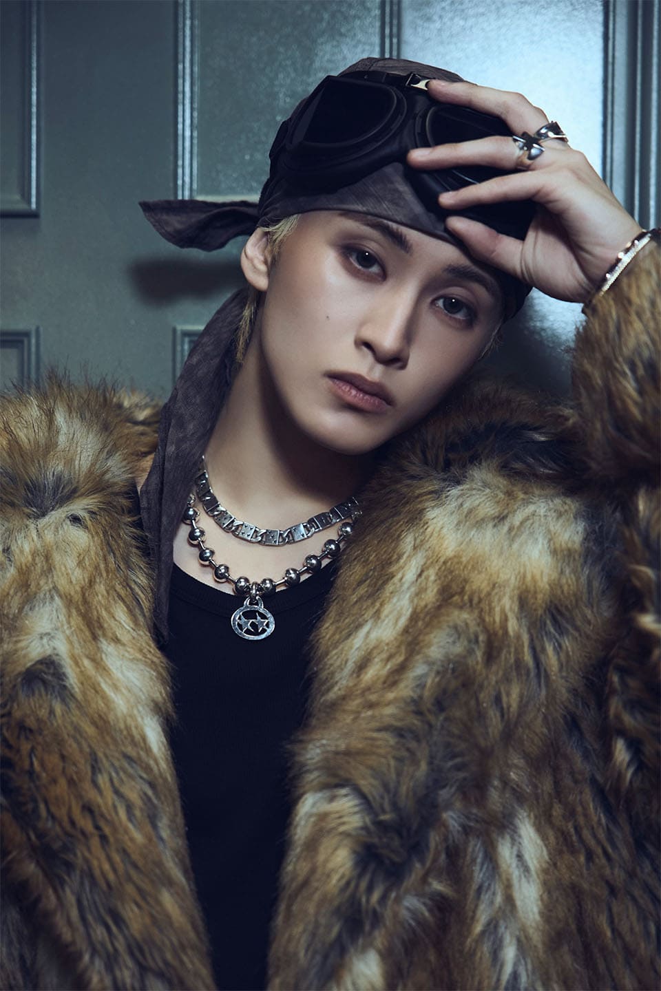 NCT Mark Tops Charts with Solo Track 'Fraktsiya' Featuring Lee Young-ji