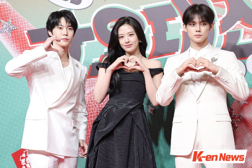 Doyoung, Ahn Yujin, and Yeonjun Shine as Perfect MC Trio at the '2024 SBS Gayo Daejeon
