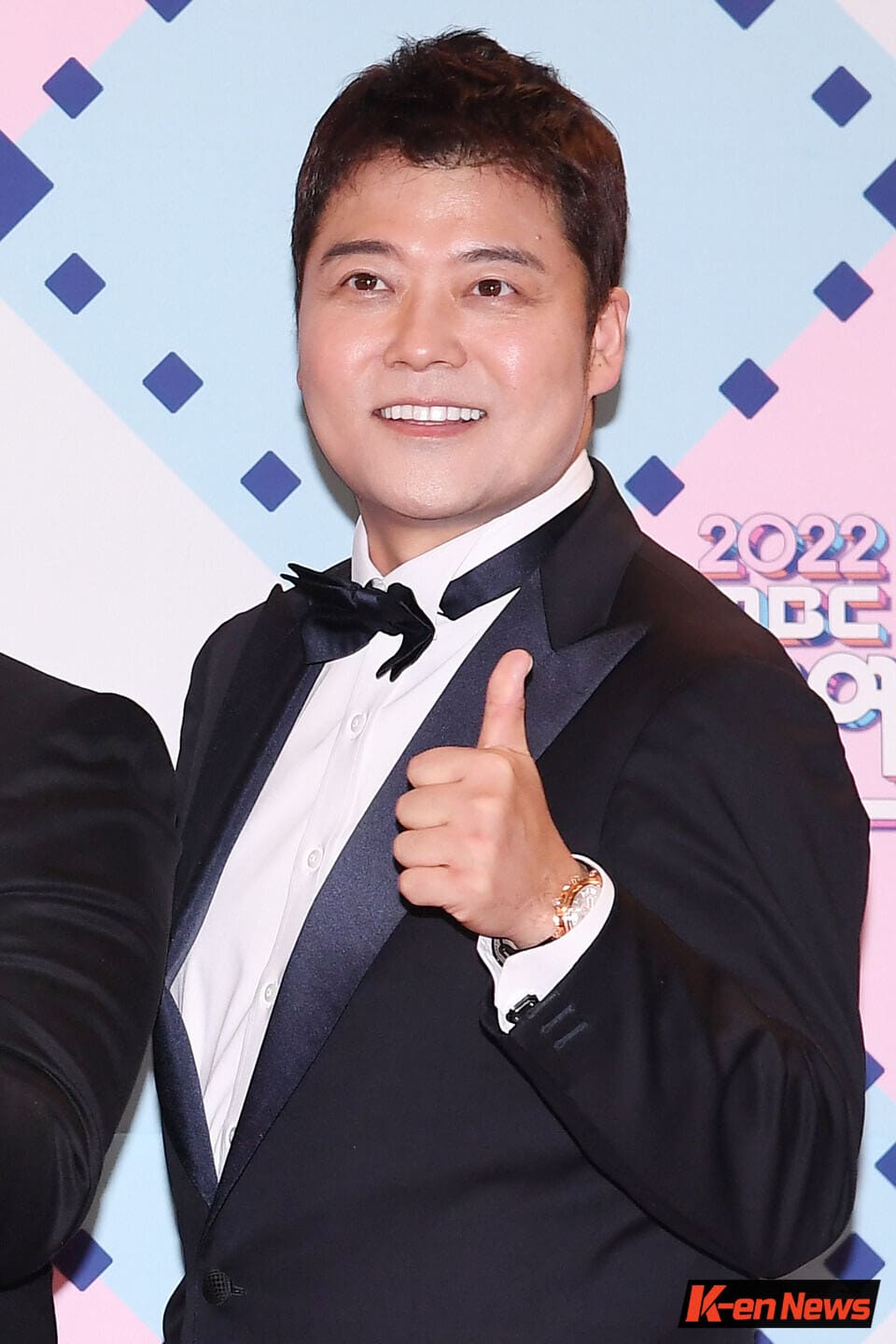 Jun Hyun-moo Sends New Year Greetings After Year-End Award Shows Are ...