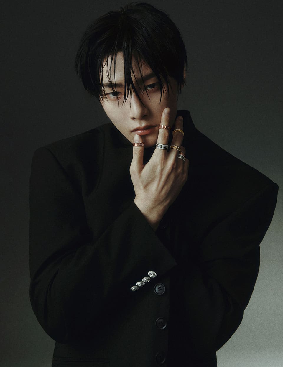 Stray Kids’ I.N Commands Attention with Refined Sophistication!