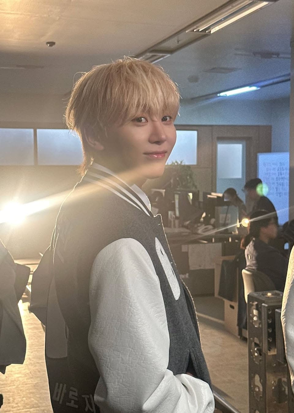 "A Future Great Dad?" Boo Seungkwan Melts Hearts with His Warm Charm on Set