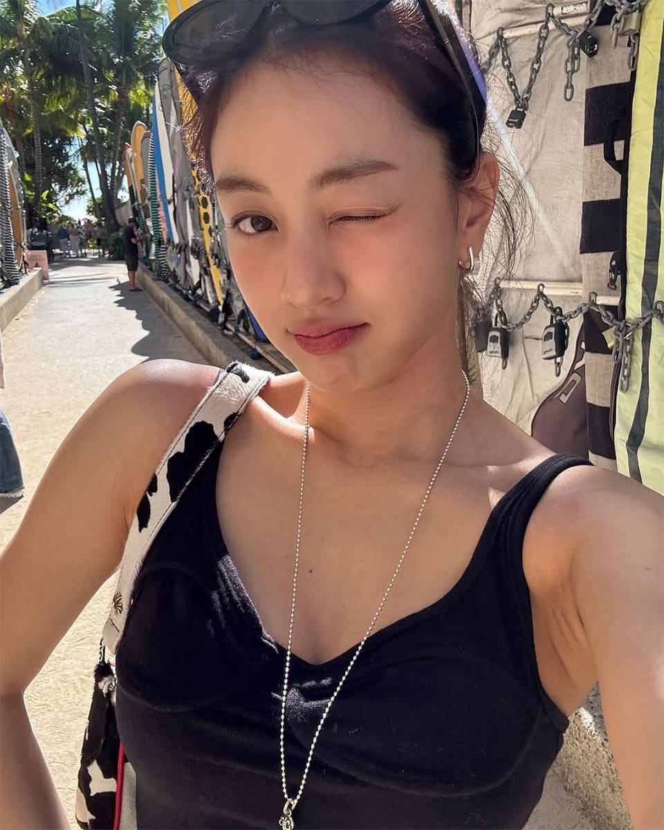 TWICE Jihyo Shares First Update After Dating Rumors, Flaunts Stunning ...