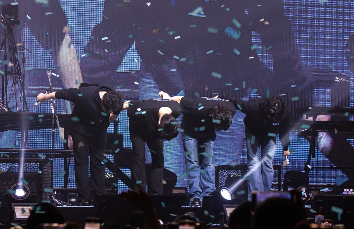 DAY6 Successfully Concludes Kaohsiung Concert as Part of Third World Tour