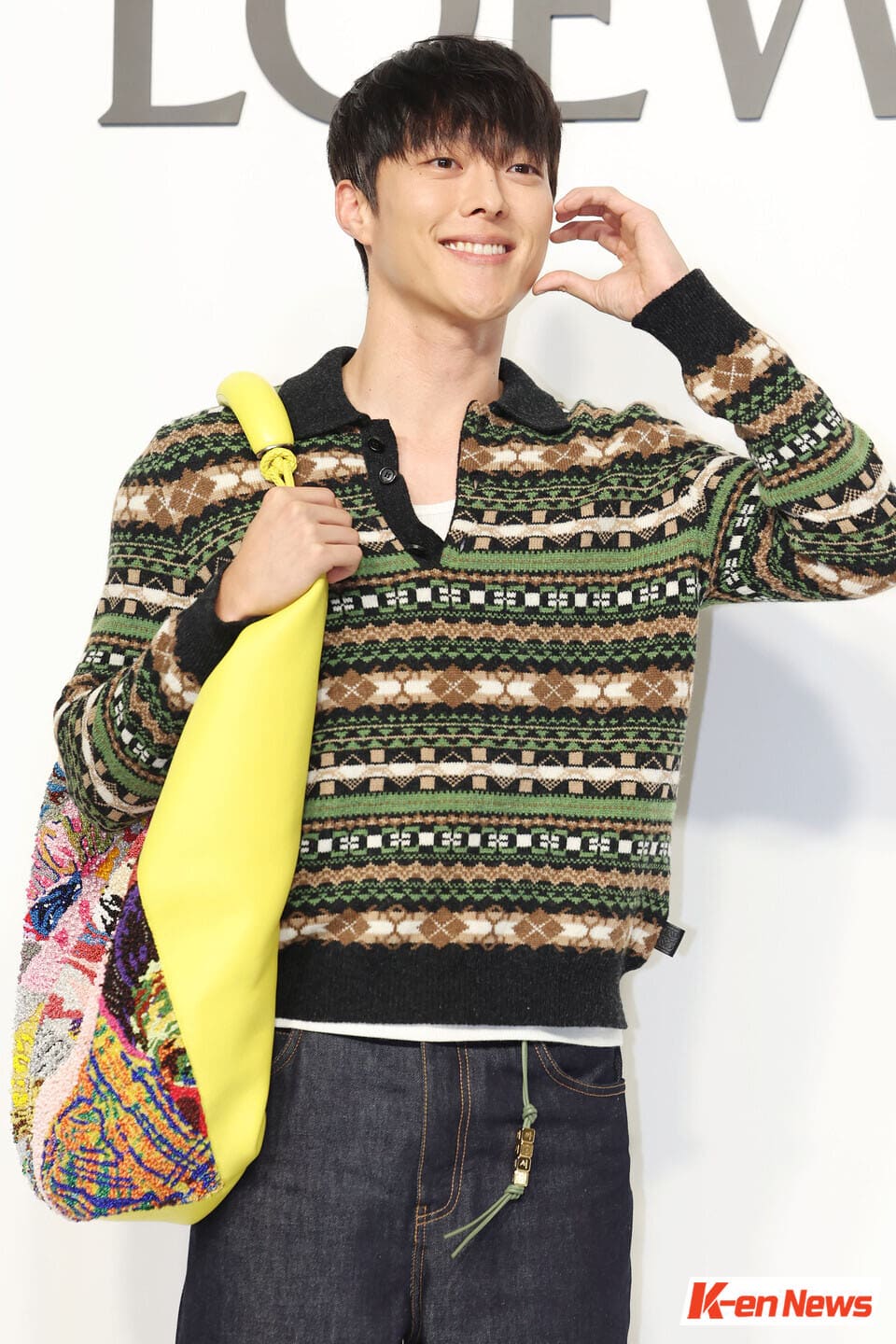 Jang Ki-yong Transforms Into a Chaebol Team Leader, Combining Visuals ...