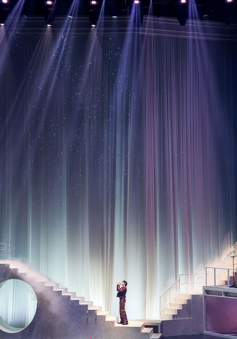 Lee Junho Completes Successful Fan Concert 'Midnight Sun' at Incheon ...