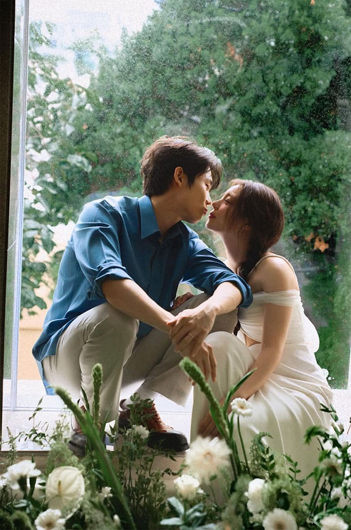 Ailee ♥ Choi Si-hoon Reveal Wedding Photos Ahead of April Ceremony