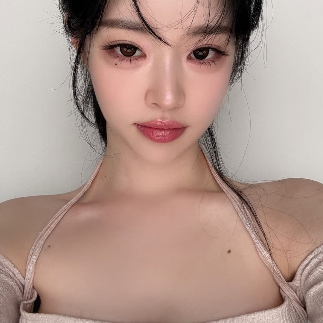 ‘Couple Palace 2’ Yoo Hye-won Puts Activities on Hold—Why?