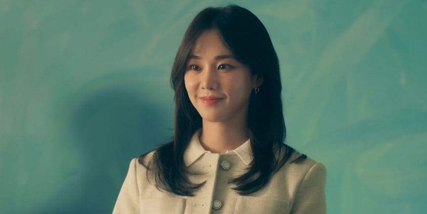 Han Ji-eun Transforms into a Refreshingly Bold Teacher in ‘Study Group’!