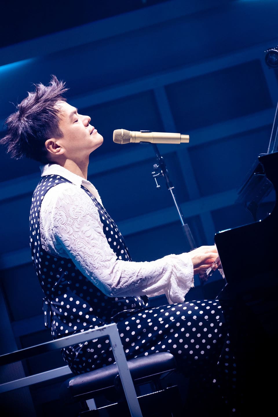 J.Y. Park Shakes Up Japan… 30th Anniversary Concert ‘Still JYP’ a Success!