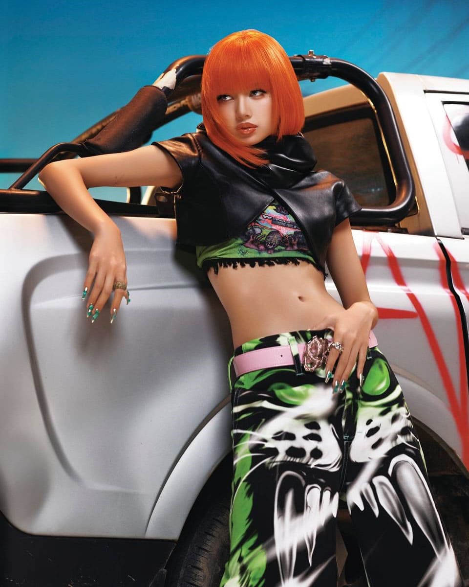 BLACKPINK’s Lisa Returns with Striking Orange Hair… Charisma Overload