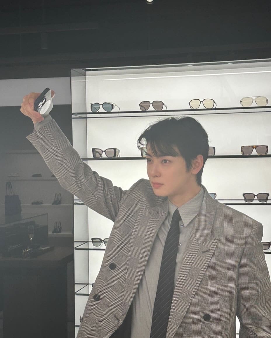 Cha Eun-woo Stuns in Classic Suit at Luxury Boutique Shoot