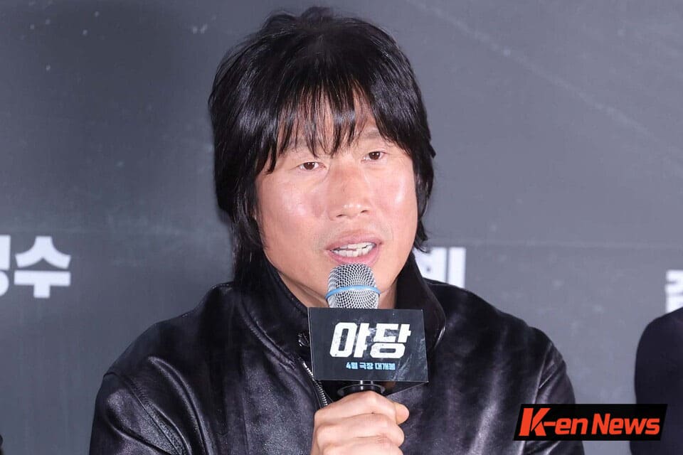 Yoo Hae-jin: "Just seeing Kang Ha-neul lifts your spirits"