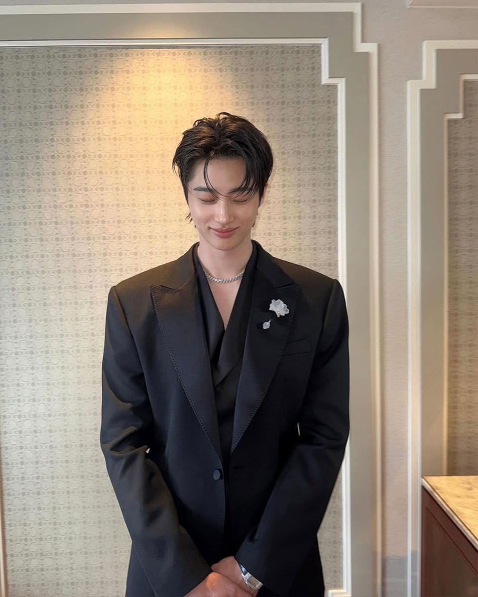 Byeon Woo-seok Turns Heads—One Tilt, One Suit, Endless Charisma