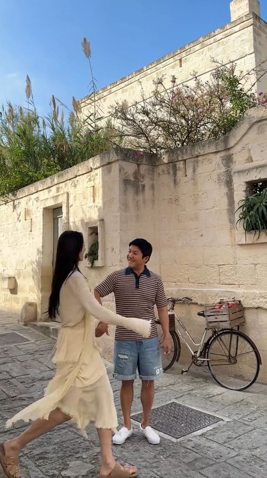 Jo Se-ho’s Wife Revealed to Be Former Supermodel Jung Soo-ji