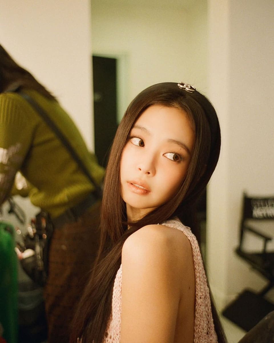 BLACKPINK’s Jennie Flaunts Bold Cuts and Cold Charisma in New Pictorial