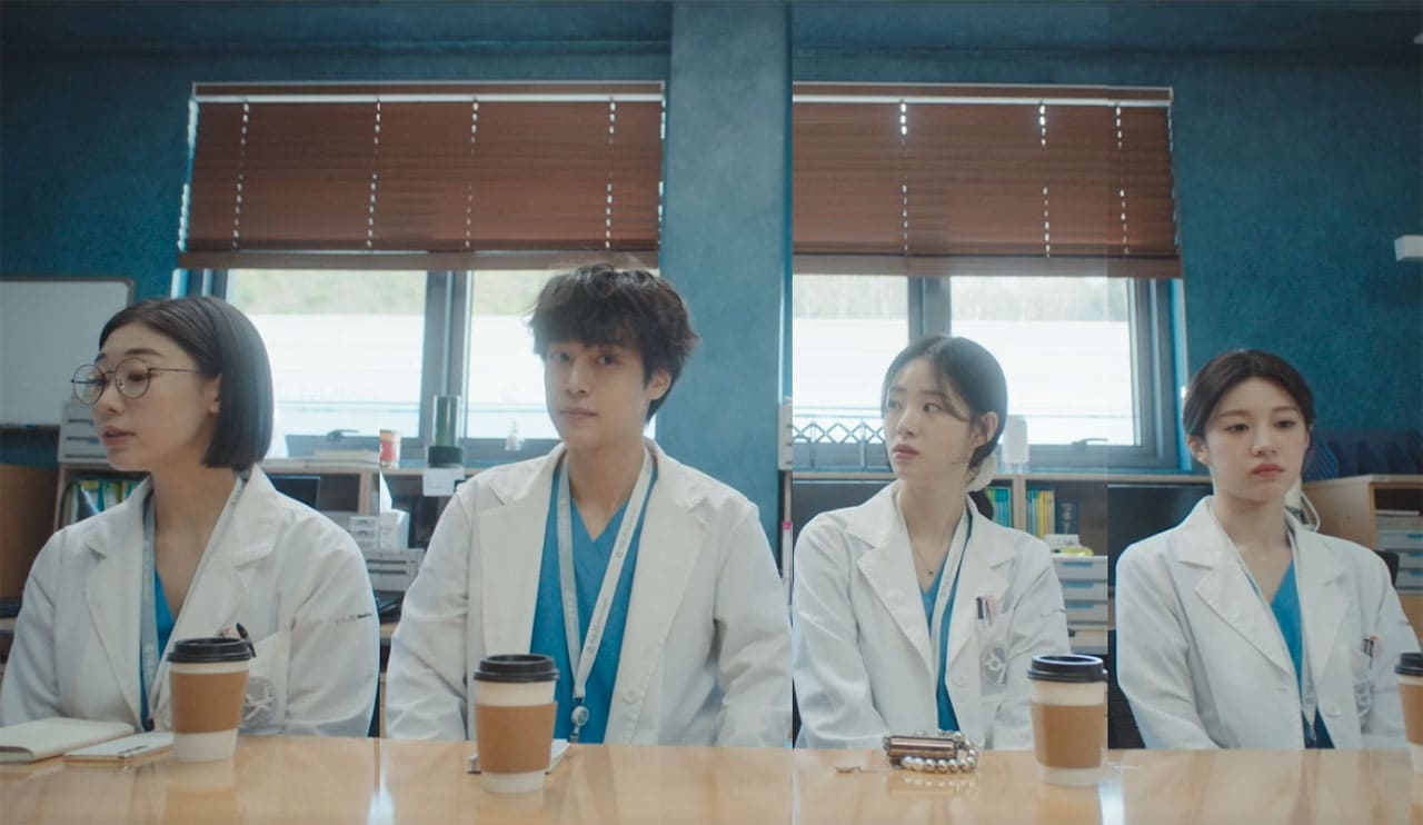 Jung Jun-won and Go Youn-jung’s Secret Romance in Trouble? Tension Rises in 'Resident Playbook ...